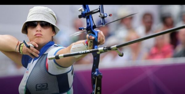 Recurve Bowstrings- A VITAL COMPONENT - Easton Archery